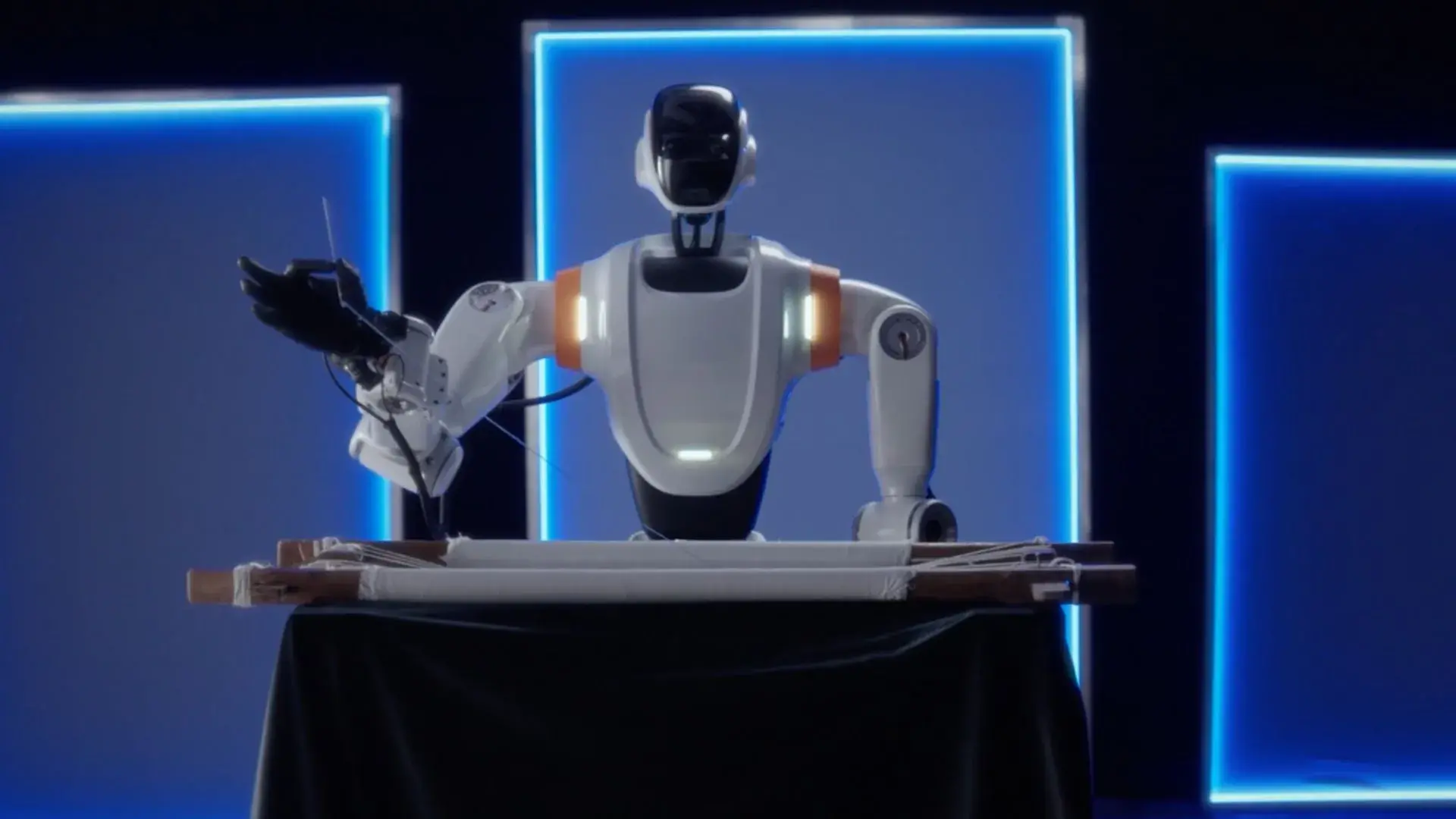 LG CLOiD: LG Unveils Its New Humanoid Home Assistant Robot Ahead of CES ...